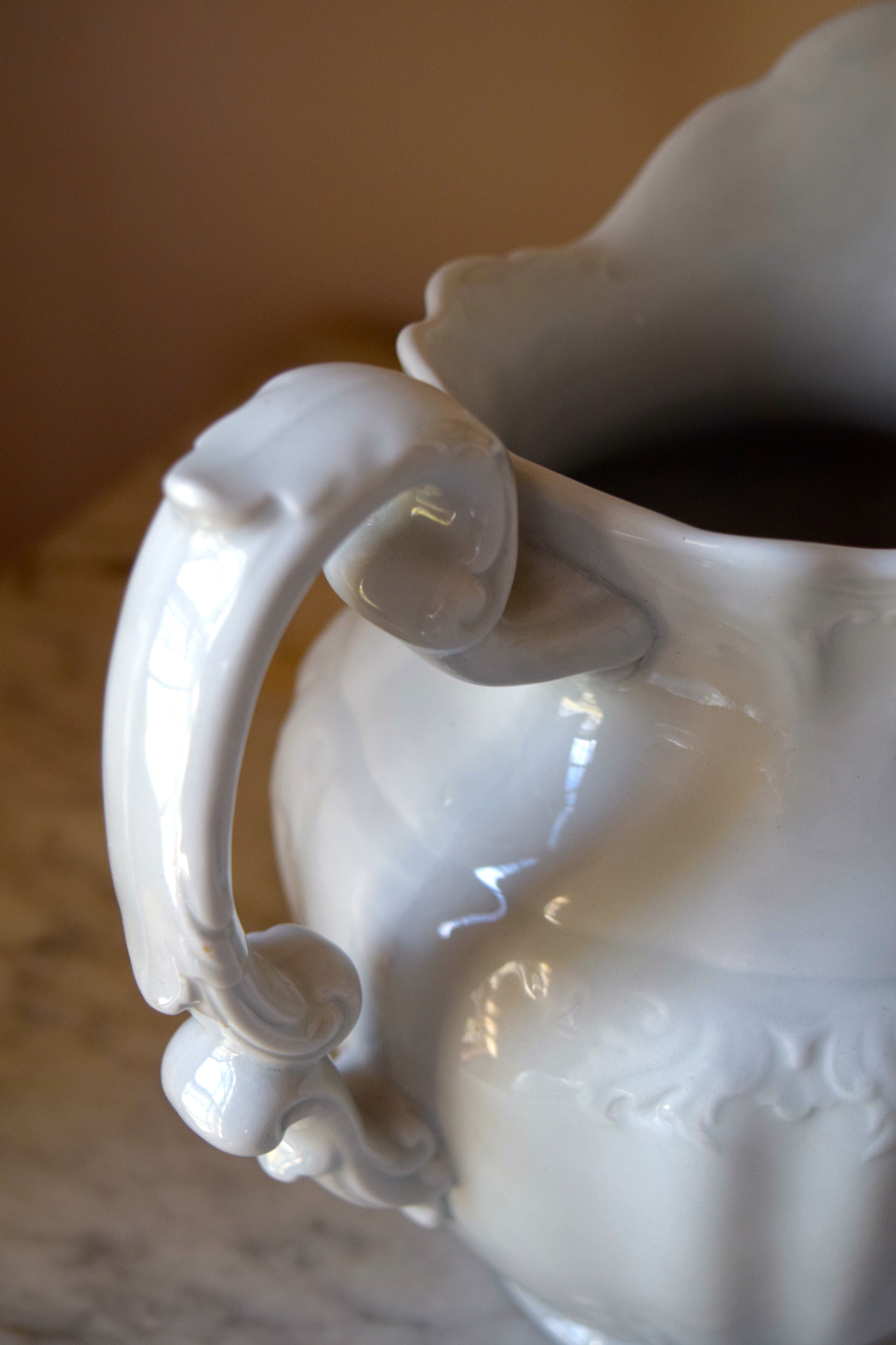 Never enough ironstone – Ivy & Ironstone